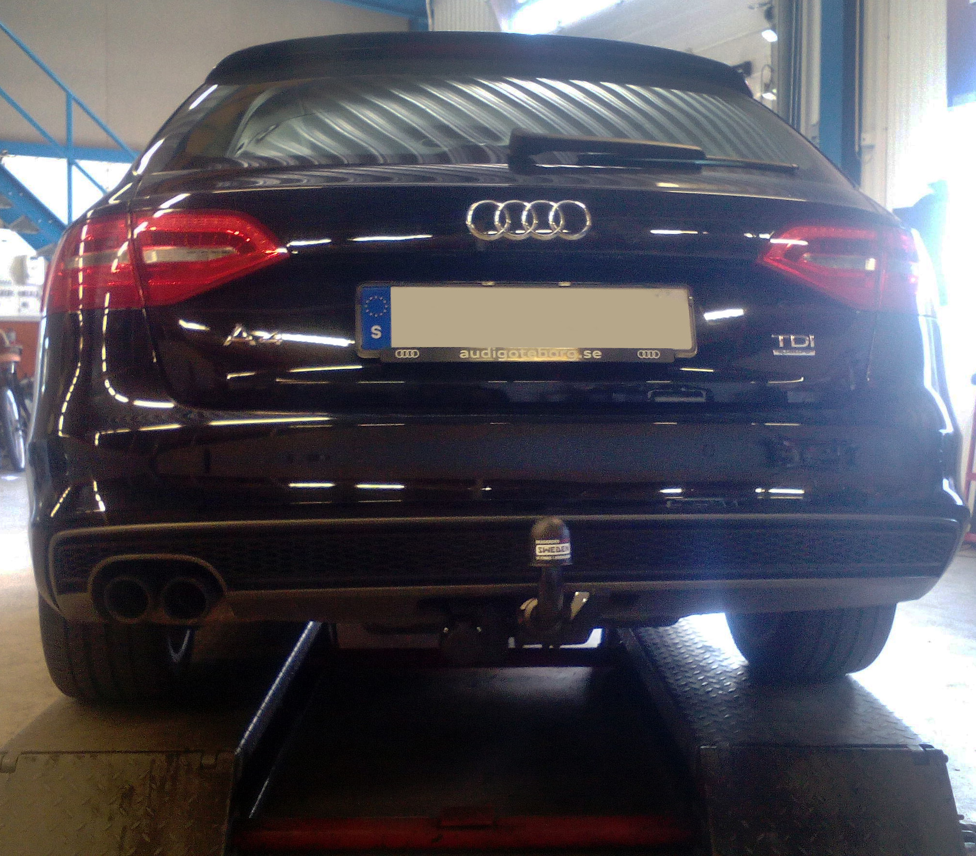 Boka montering av dragkrok på Audi - Monterat & Klart